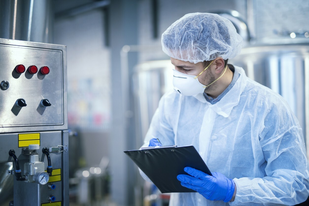 Ultrasonic cleaning in the food industry | Christeyns